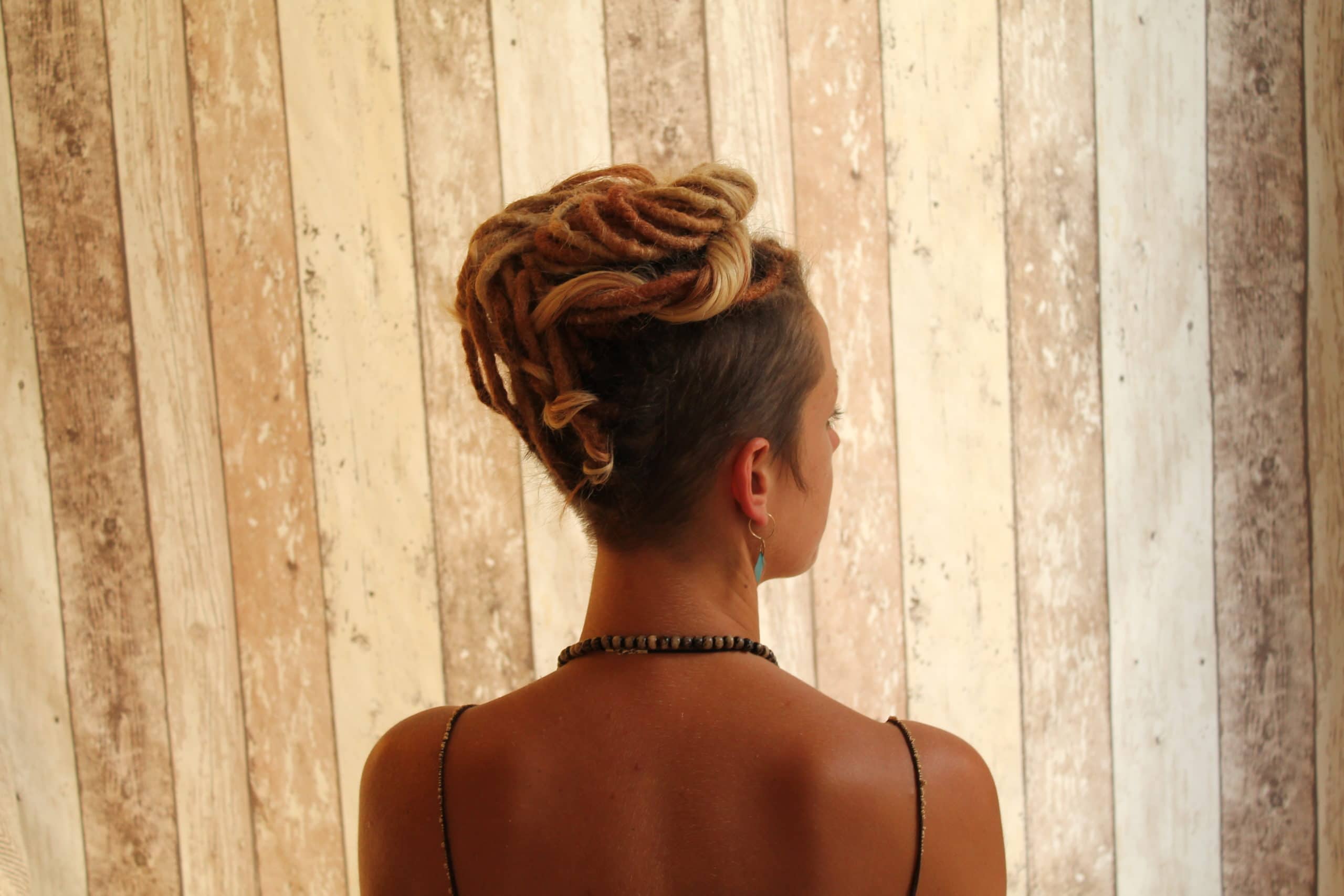 Creation of natural dreadlocks extensions - Marine - Dreads Expert