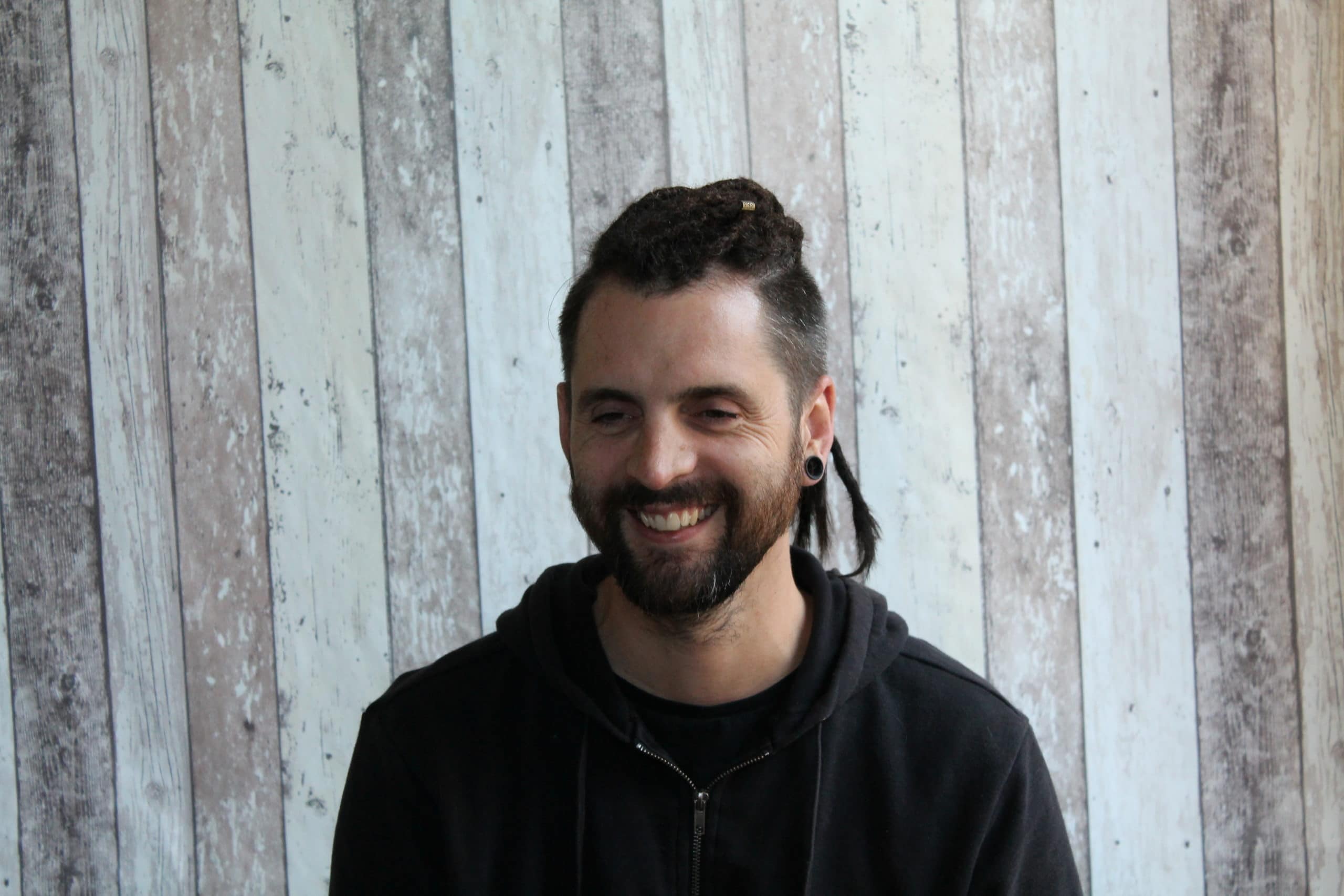 Pose de dreads avec extensions naturelles - Jérôme - Dreads Expert